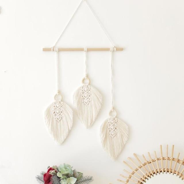 Macrame Mural Plume